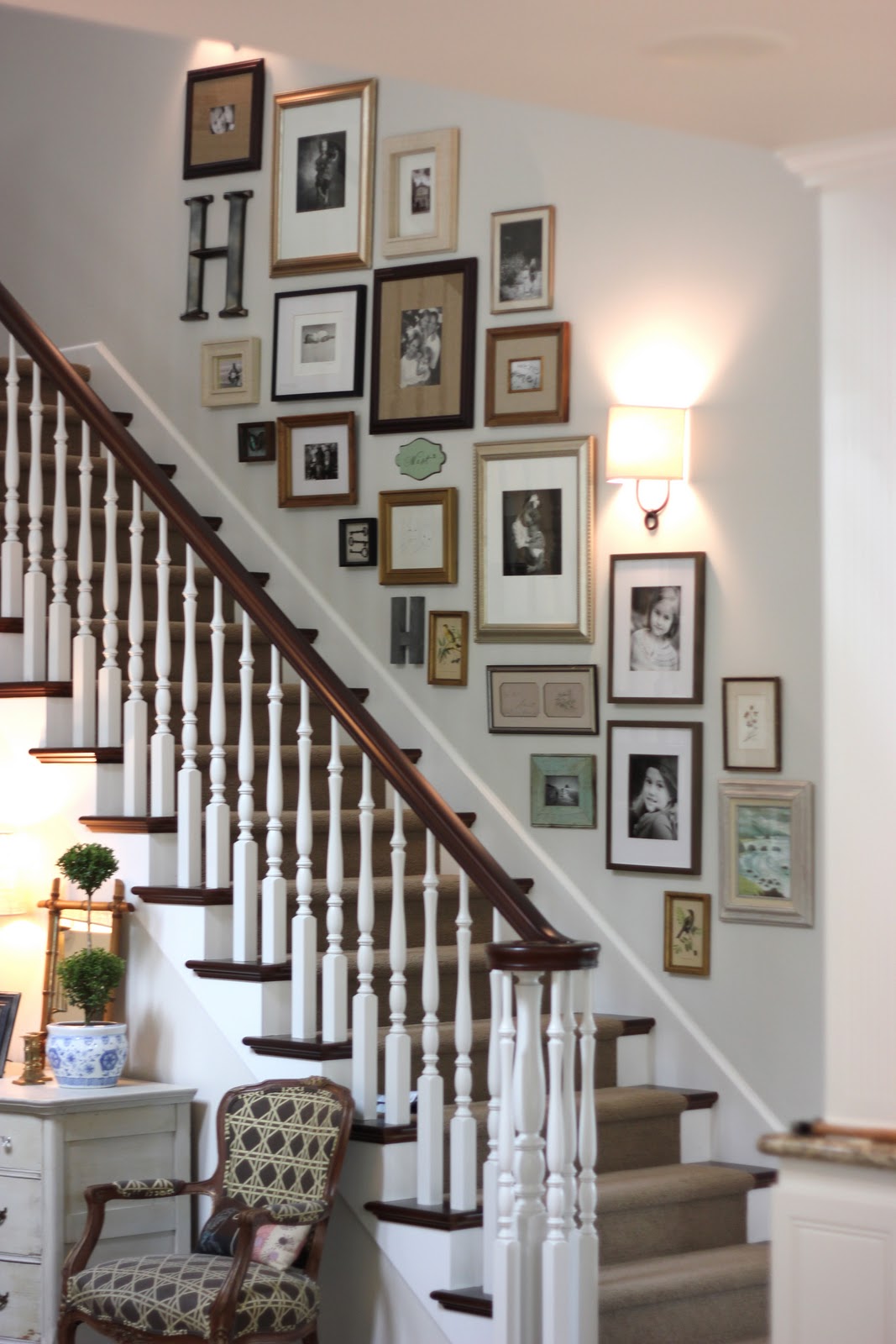 Decorating A Staircase Ideas Inspiration TIDBITS TWINE Decorating A Staircase Ideas Inspiration TIDBITS TWINE
